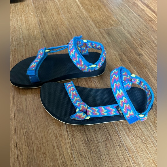 Teva | Shoes | Teva Girls Original Universal Sandal | Poshmark